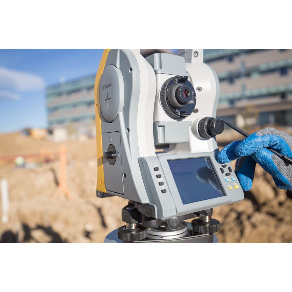 Тахеометр Trimble C5 HP 1” Access OP купить по цене 837619 руб. в Москве